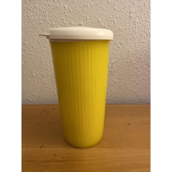Tupperware | Dining | Yellow Tupperware Insulated Tumbler 3329a Wlid ...